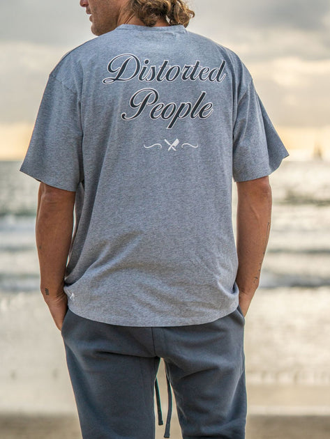 Collection College – Distorted People USA